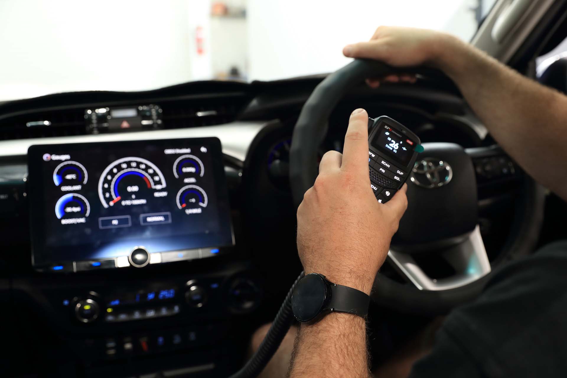 Multimedia Headunits and Smart Phone Integration | Cairns Customs